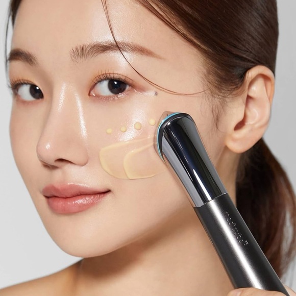 Medicube | Other | Medicube Ager Booster H Device Skin Booster | Poshmark